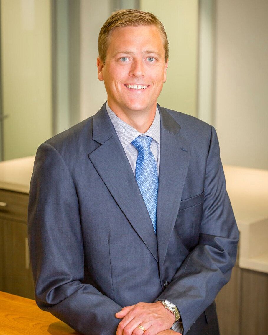 Duke Hasson, MD | Orthopedic Surgeon